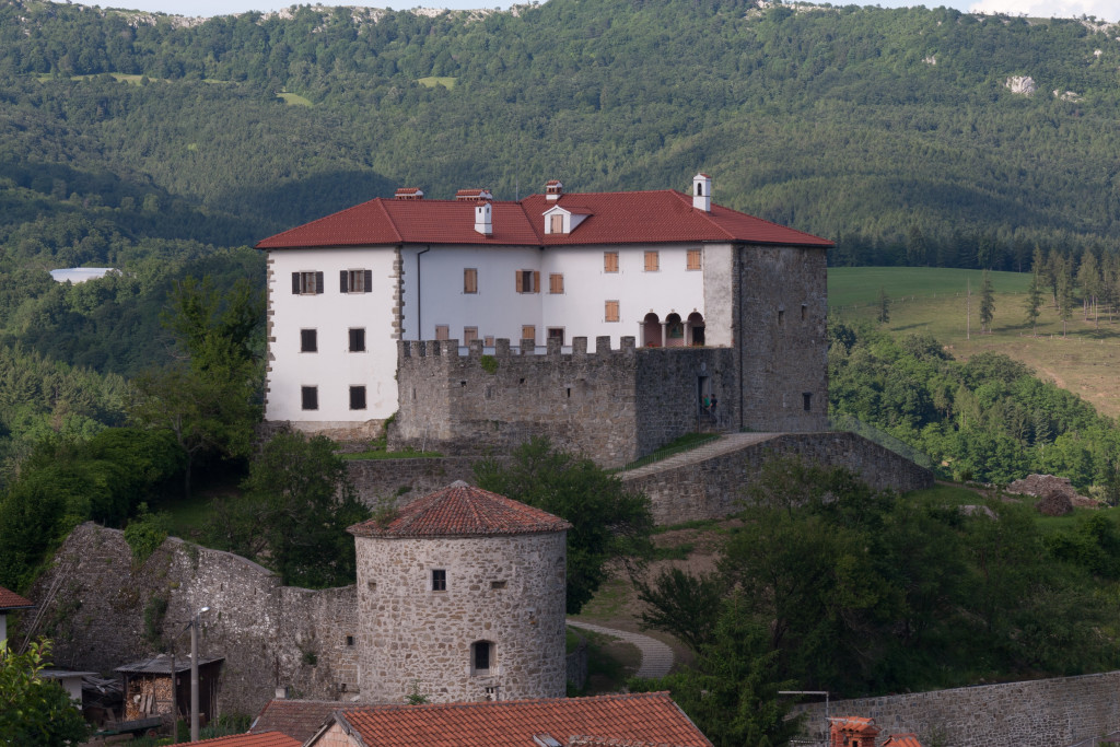Grad Prem - Park vojaške zgodovine